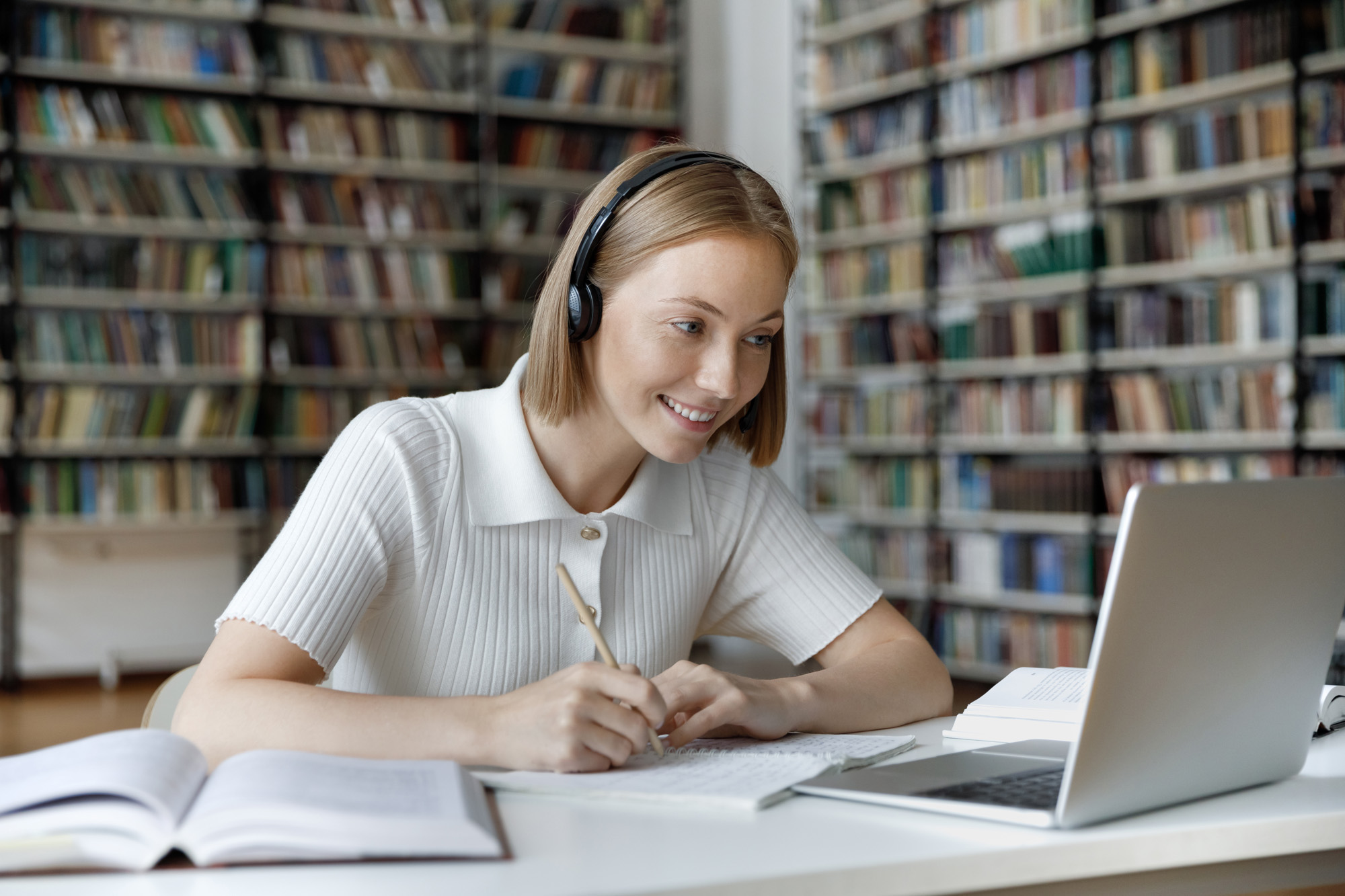 Dive Into Data Qpercom